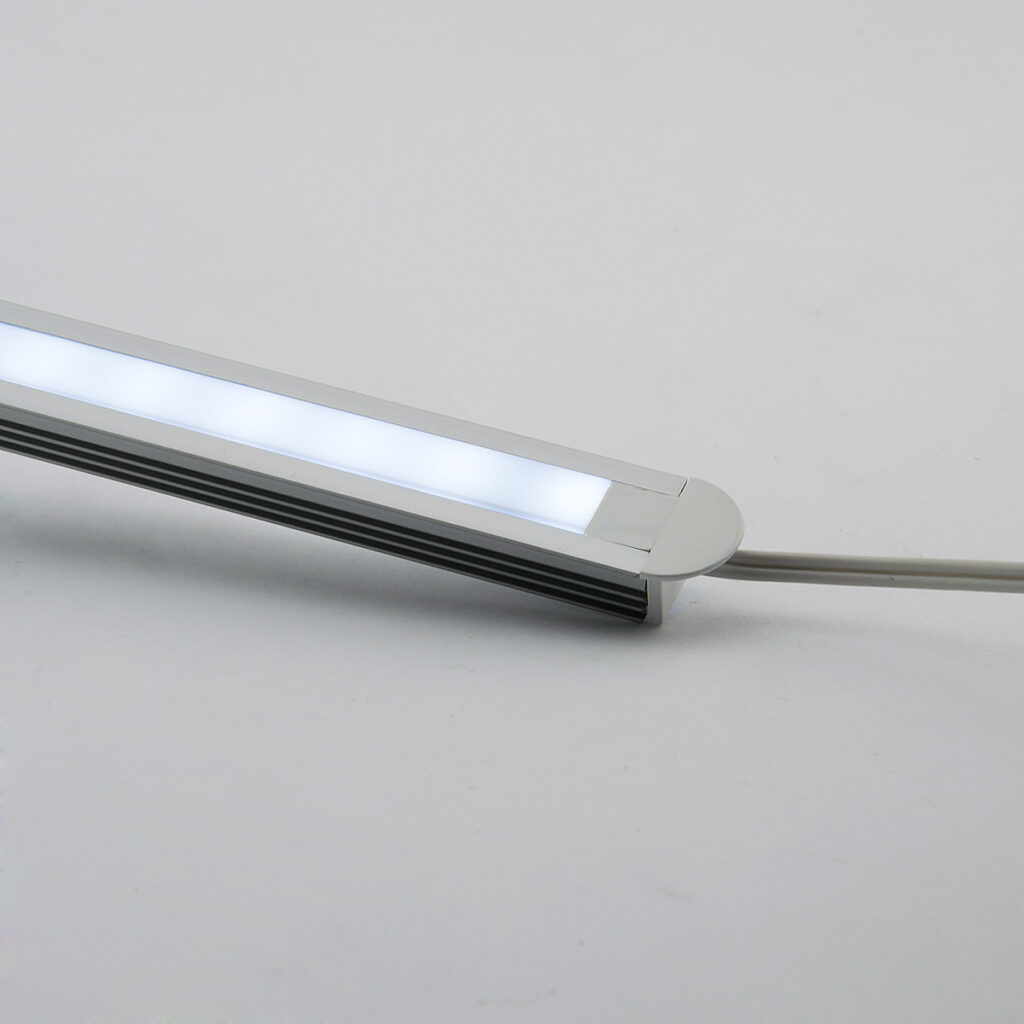 LED Lichtleisten für Decken und Wände - effizient und dimmbar